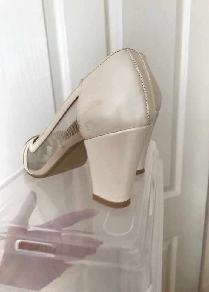 Krem Rengi Tül Detaylı Topuklu Ayakkabı Diğer Stiletto %20 İndirimli ...